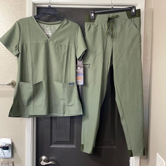 Adar | Pants & Jumpsuits | Adar Pro Heather Jogger Scrub Set Medium ...